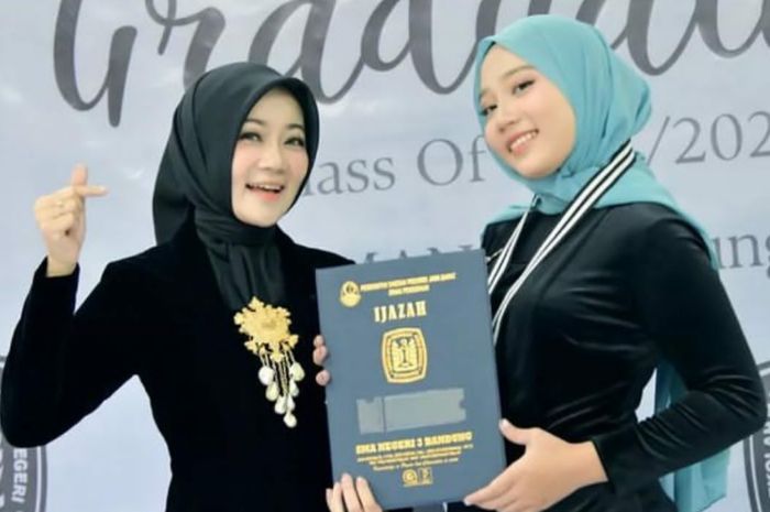 Anak Ridwan Kamil dan Atalia Praratya Diduga Pamer Foto dengan Rambut Berwarna Usai lepas Hijab ...