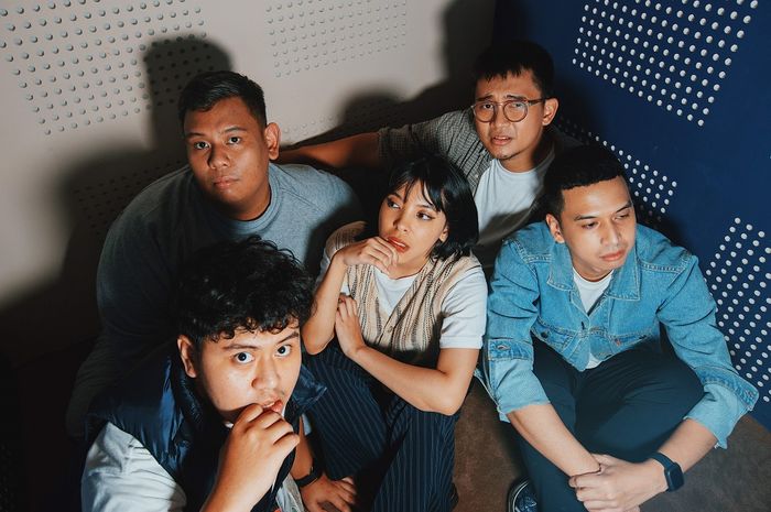 Ungkap Kebahagiaan Sederhana, Rahara Rilis Lagu Baru Menggandeng ...