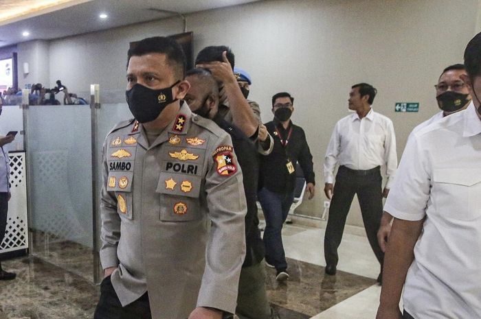 Pantas Kapolri Copot Jabatan Ferdy Sambo, Irsus Polri Punya Bukti Mantan Kadiv Propam Sengaja ...