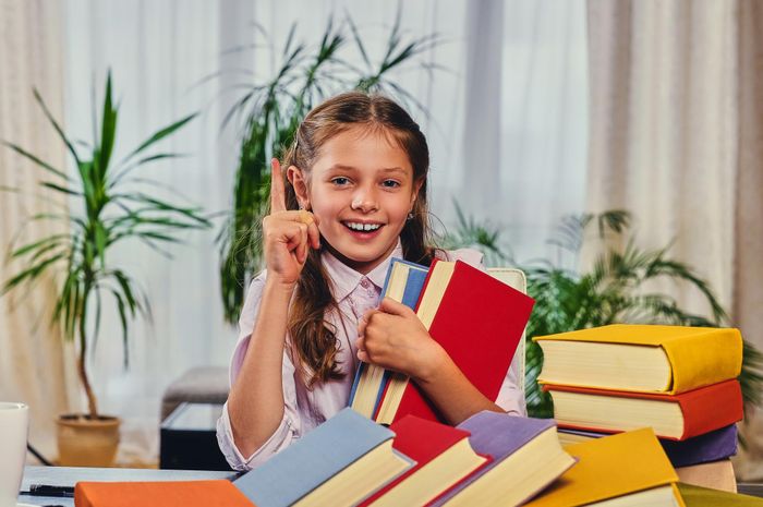 Contoh Ide Pokok Paragraf Deduktif dan Induktif, Lengkap dengan Cara ...