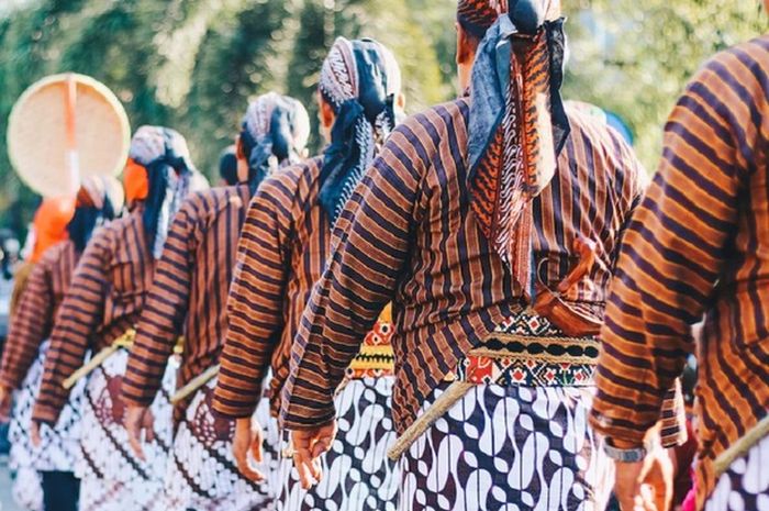 Warisan Budaya Indonesia: Benda dan Tak Benda, Materi IPAS Kelas 6 SD - Kids