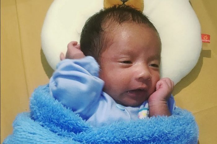Begini Cara Mengatasi Bayi Ngiler Berlebihan yang Tepat Menurut Dokter ...