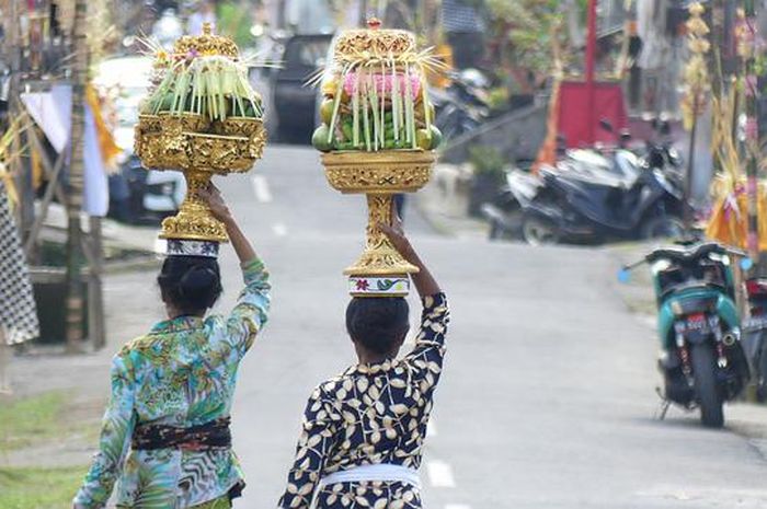 8 Fungsi Bhinneka Tunggal Ika dan Contoh Penerapannya dalam Kehidupan ...