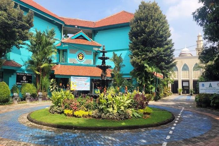 Daftar 10 SMA Negeri Terbaik di Jakarta Versi LTMPT - Adjar