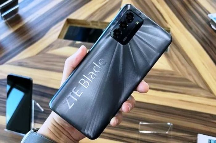 Daftar HP ZTE yang Bakal Meluncur di Indonesia - Info Komputer