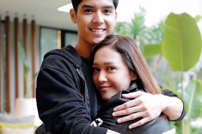 Al Ghazali Ultah ke-26, Maia Estianty Posting Foto Jadul sang Putra dan Ungkap Permintaan Maaf Ini