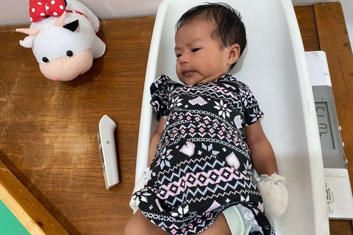 Pilihan Obat Bayi Pelancar BAB dari Usia 0-12 Bulan - Nakita