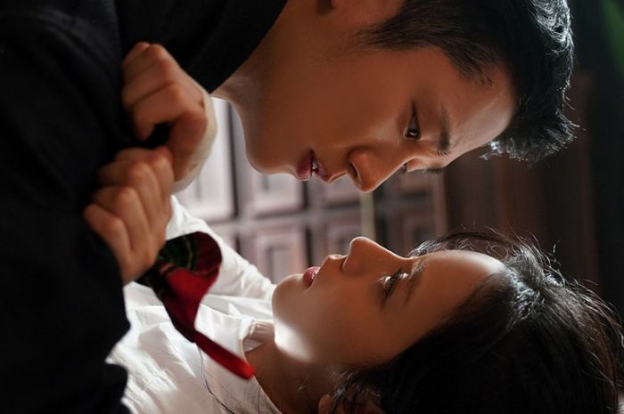 Sinopsis Drakor Snowdrop yang Dibintangi Jisoo BLACKPINK dan Jung Hae In, Kisah Cinta Mahasiswi ...