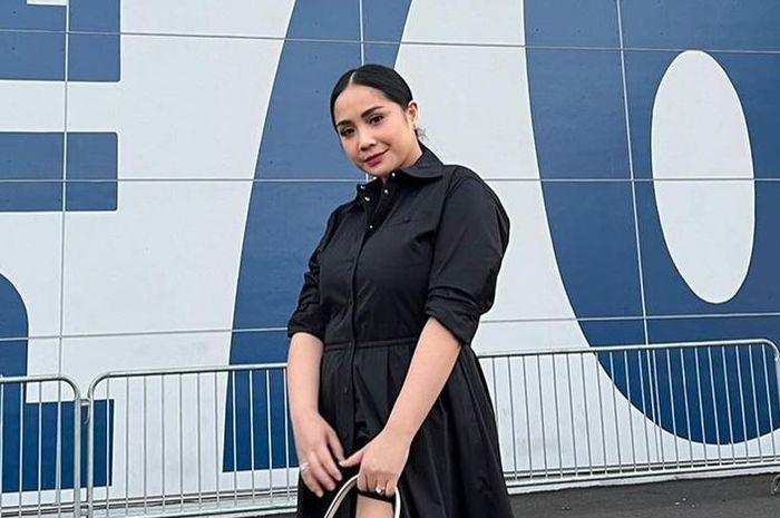 Selalu Tertutup Soal Kehidupan Pribadinya Sebelum Jadi Istri Raffi ... Selalu Tertutup Soal Kehidupan Pribadinya Sebelum Jadi Istri Raffi ...