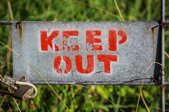 15 Contoh Kalimat Larangan dalam Bahasa Inggris - Kids