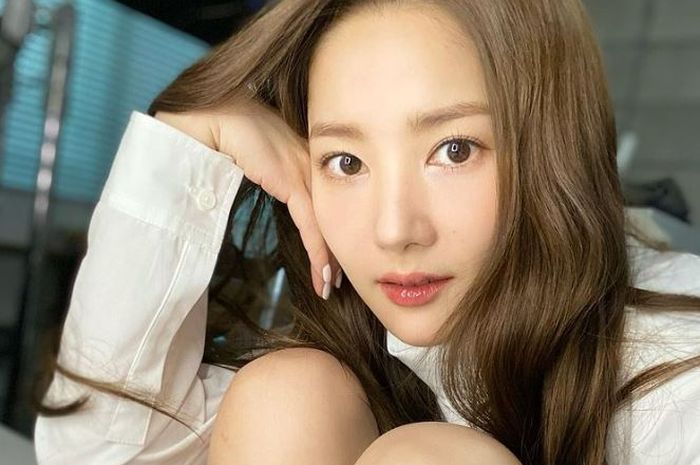 Dulu Park Seo Joon, Kini Park Min Young Dirumorkan Punya Gandengan Baru ...