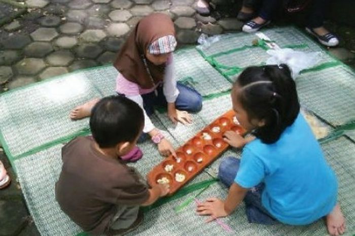 Sunda Manda, Permainan Tradisional yang Ajarkan Sportivitas pada Anak # ...