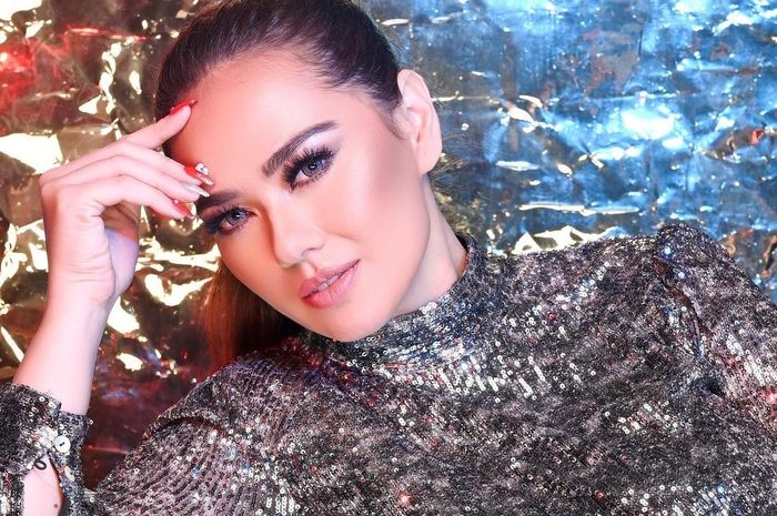 Profil dan Biodata Catherine Wilson yang Bakal Jadi Istri Anggota DPRD ... Profil dan Biodata Catherine Wilson yang Bakal Jadi Istri Anggota DPRD ...