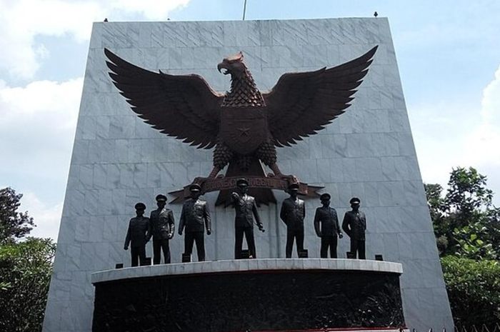 Biografi Sutoyo Siswomiharjo, Pahlawan Revolusi Indonesia - Bobo