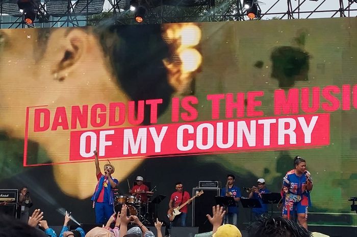 Kembali Tampil di Panggung Synchronize Festival, Project Pop Nyanyikan ...