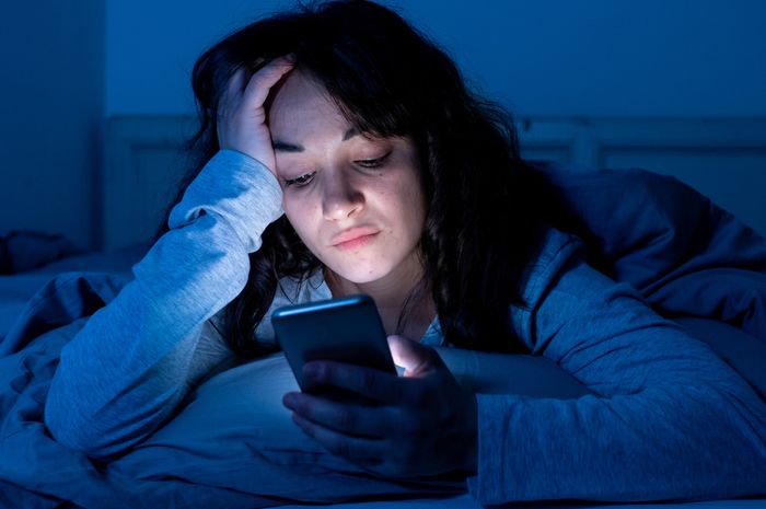 Dampak Blue Light Pada Wajah dan Cara Mudah Melindungi Kulit dari Sinar ...