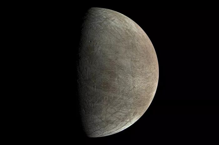 NASA Merilis Gambar Luar Biasa Bulan Es Planet Jupiter Europa - Semua ...