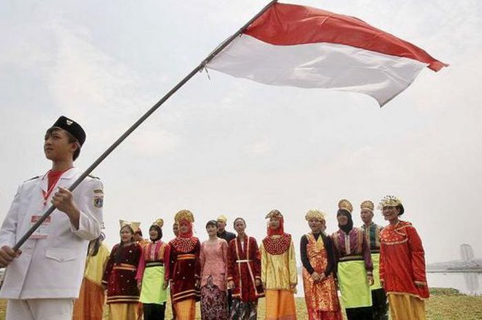 Kemendikbudristek Keluarkan Aturan Baru Seragam Sekolah, Ada Baju Adat ... Kemendikbudristek Keluarkan Aturan Baru Seragam Sekolah, Ada Baju Adat ...