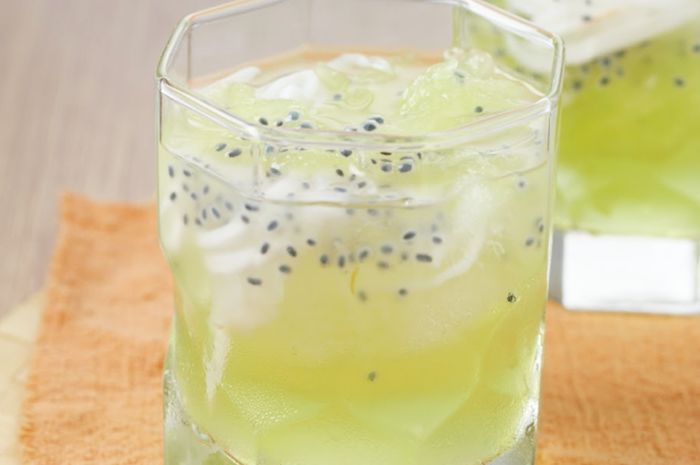 Resep Es Kelapa Muda Melon, Minuman Sederhana yang Tampilan Dan Rasanya ...