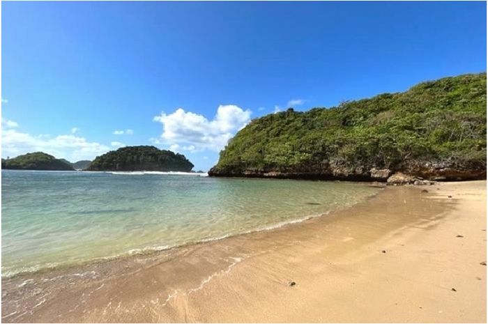 Tiga Pantai di Malang Selatan yang Cocok untuk Jadi Spot Camping Seru