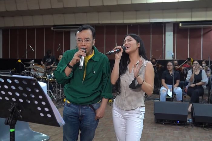 Tampil Duet Lagi, Ari Lasso: Ini Semua Crew-ku Minta Aku Nyanyi sama ...