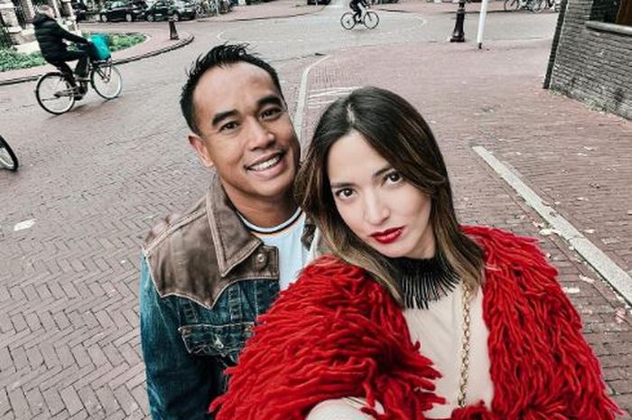 Dulu Heboh, Nia Ramadhani Kini Ngaku Sudah Bisa Buka Salak Sendiri ...