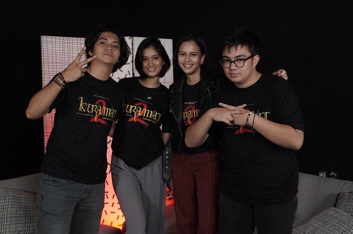 Syuting Saat Malam Jumat Kliwon dan Satu Suro, Cast Film Keramat 2 ... Syuting Saat Malam Jumat Kliwon dan Satu Suro, Cast Film Keramat 2 ...