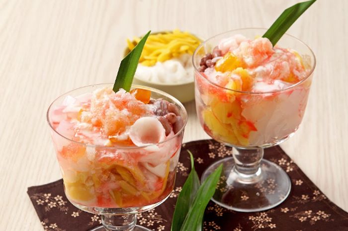 Resep Es Nona Manis, Minuman Segar yang Tak Biasa Ini Isiannya Begitu ...