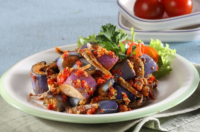 Resep Balado Terung Teri Jengki, Menu Rumahan Sedap Untuk Lauk ...