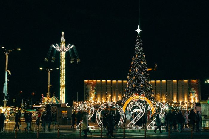 Jadi Ikon Natal, di Negara mana Pertama Kali Pohon Natal Dipajang? - Bobo