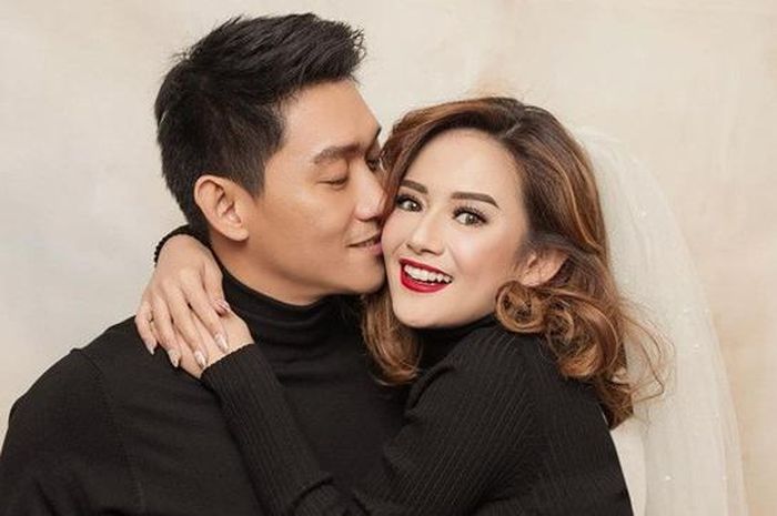 Ifan Seventeen dan Citra Monica Jalani Program Bayi Tabung Ifan Seventeen dan Citra Monica Jalani Program Bayi Tabung