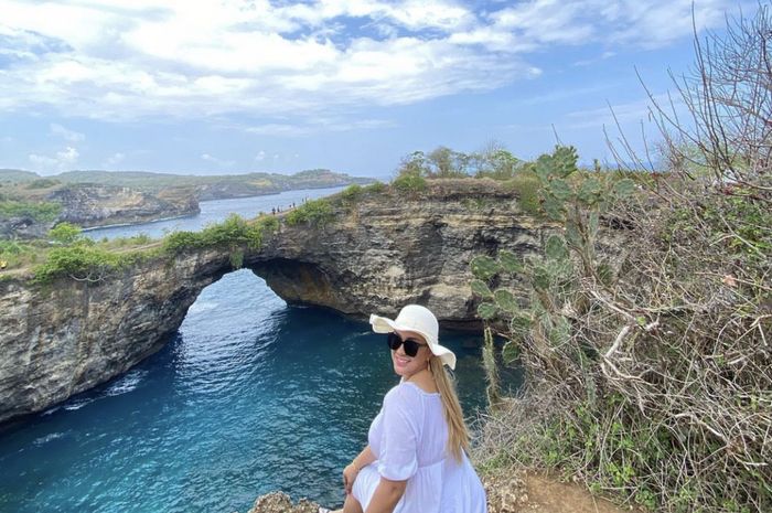 Spot Terbaik Buat Foto Aesthetic, 6 Tempat Wisata Pantai di Bali yang Wajib Didatangi Saat ...