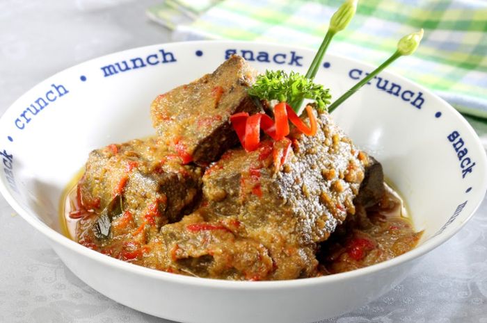 Resep Hati Sapi Bumbu Kunyit Enak Ini Bisa Kita Buat Cuma Dengan 4 ...