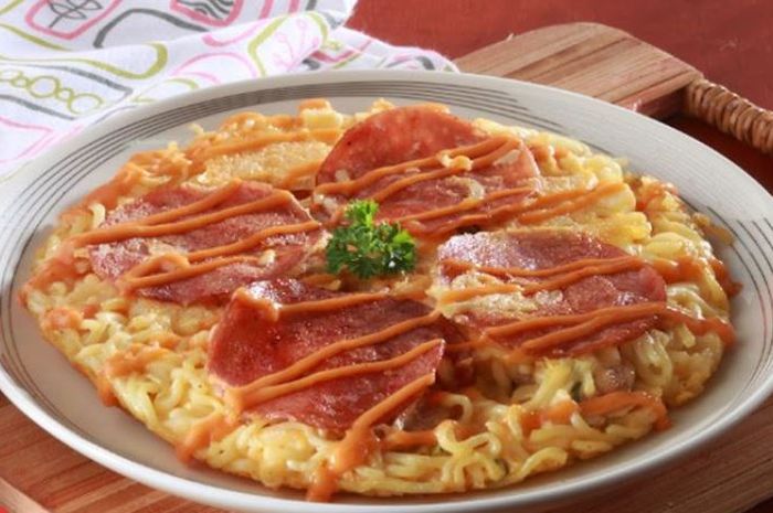 Resep Pizza Mie yang Cocok Dihidangkan untuk Bekal Sekolah Anak ...