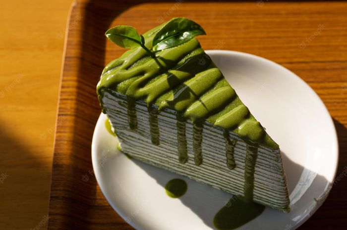 Resep Kue Anti Gagal! Mille Crepe Rasa Matcha yang Lezat - CewekBanget