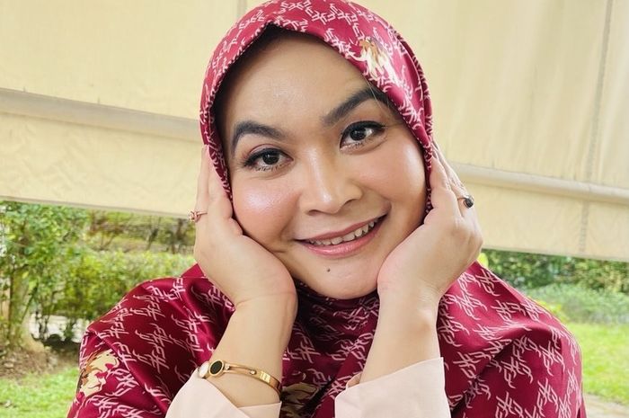 Tak Lagi Eksis di TV, Ulfa Dwiyanti Kini Banting Setir Jadi Pengusaha - Nova