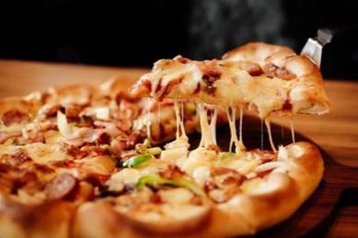 Rekomendasi 5 Restoran Pizza Autentik Yang Bisa Dicoba Bareng Orang ...