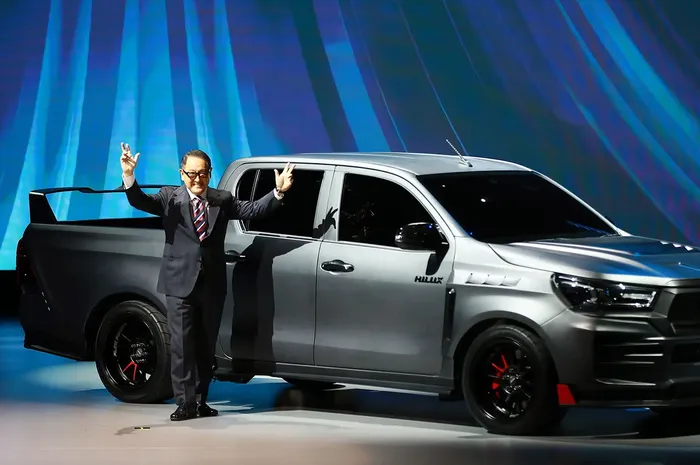Toyota Pamer Konsep Mobil Listrik Hilux Revo, Pesaing Kuat Cybertruck ...
