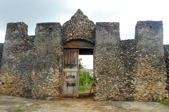Jalan-Jalan Ke Benteng Baadia di Pulau Buton Saat Tahun Baru Nanti ...