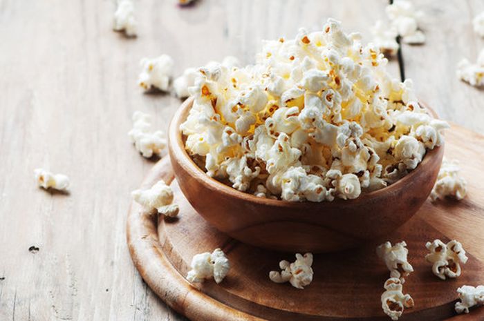 Cara Membuat Popcorn yang Mekar Sempurna, Contek Langsung Biar ...