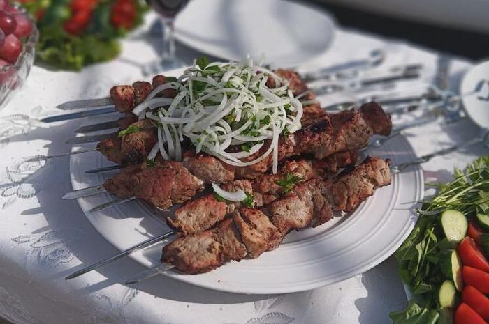 Tips Menyimpan Daging Matang Agar Tak Basi dan Berubah Rasa, Pakai Cara ...