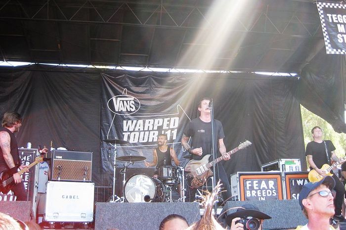 Mengenang Vans Warped Tour Dalam Angka: Festival Legendaris Pop Punk ...