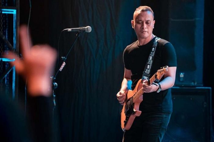 Jadi Gitaris Dewa 19, Ternyata Andra Dulu Nggak Pengen Milih Gitar ...