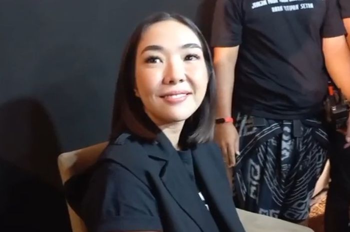 Remake Foto Bareng Zaman Dulu Bareng Gading Marten dan Gempi, Gisella Anastasia Akui Cuma Seru ...