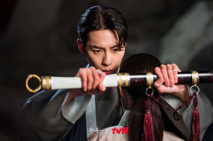 Alasan Netizen Bakal Pilih Jang Uk di Kehidupan Nyata, Intip Drama Korea Lee Jae Wook - CewekBanget