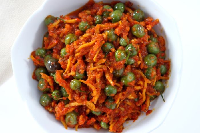 Resep Sambal Leunca Teri, Menu Pelengkap Khas Rumah Makan Sunda yang ...