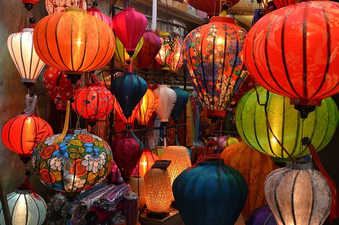 Sejarah Lampion yang Identik dengan Tahun Baru Imlek, Punya Makna ...