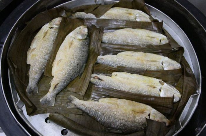 Ciri-ciri Bandeng Presto yang Berkualitas Bagus, Pilih yang Punya 2 ...