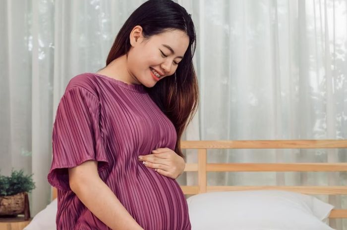 Ciri-ciri Hamil Muda Ternyata Bisa Dilihat dari Bentuk Perut, Kenali Perubahannya - Nakita