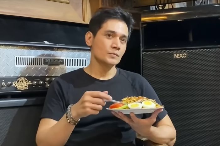 Diet Sehat ala Tyo Nugros yang Bikin Awet Muda di Usia 52 Tahun - Nova